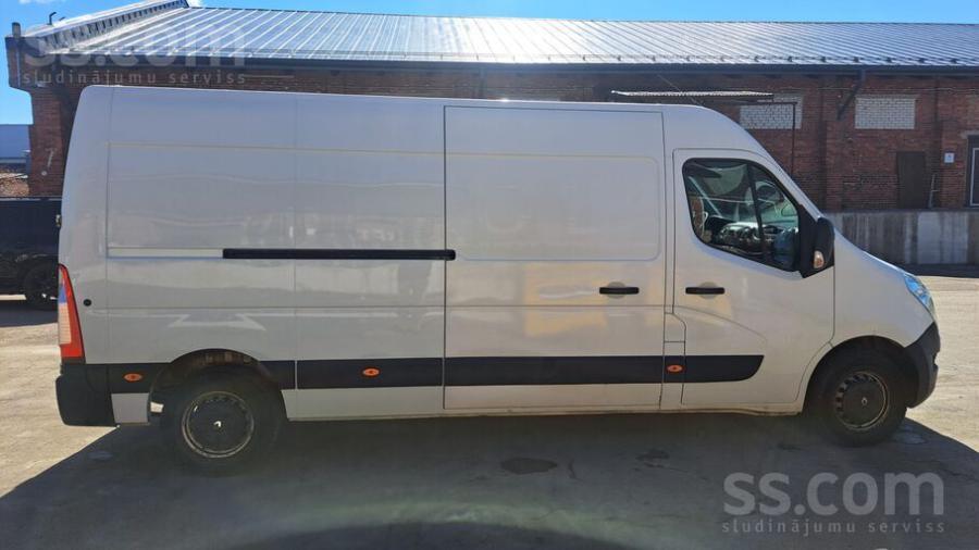 White Renault Master 2020 in Riga, with an engine capacity of 2.30 L and mileage of 169 thousand km for 14500 €, photo 11 on AUTOMOTO.COM.LV