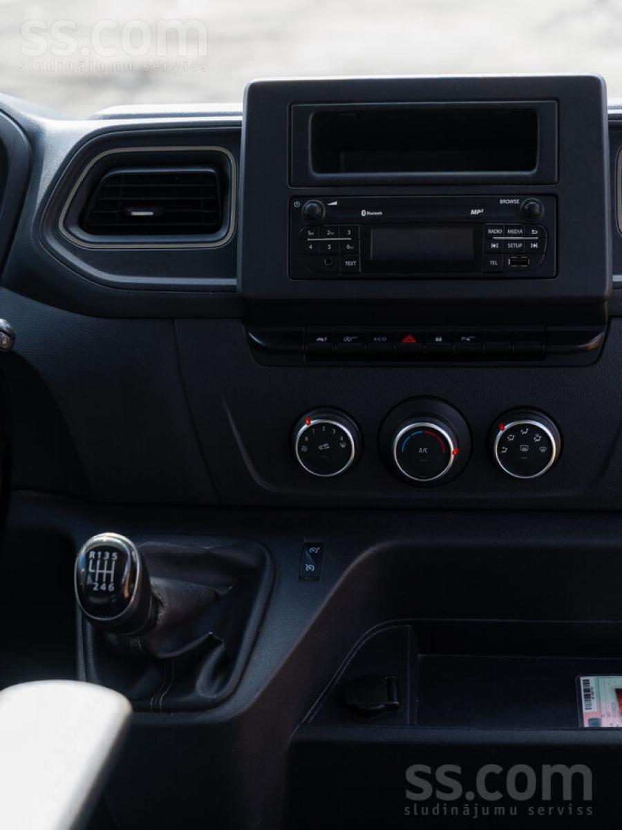 Balts Renault Master 2020 Rīga, ar dzinēja tilpumu 2.30 L un nobraukumu 247 tūkst. km par 15888 €, foto 18 vietnē AUTOMOTO.COM.LV