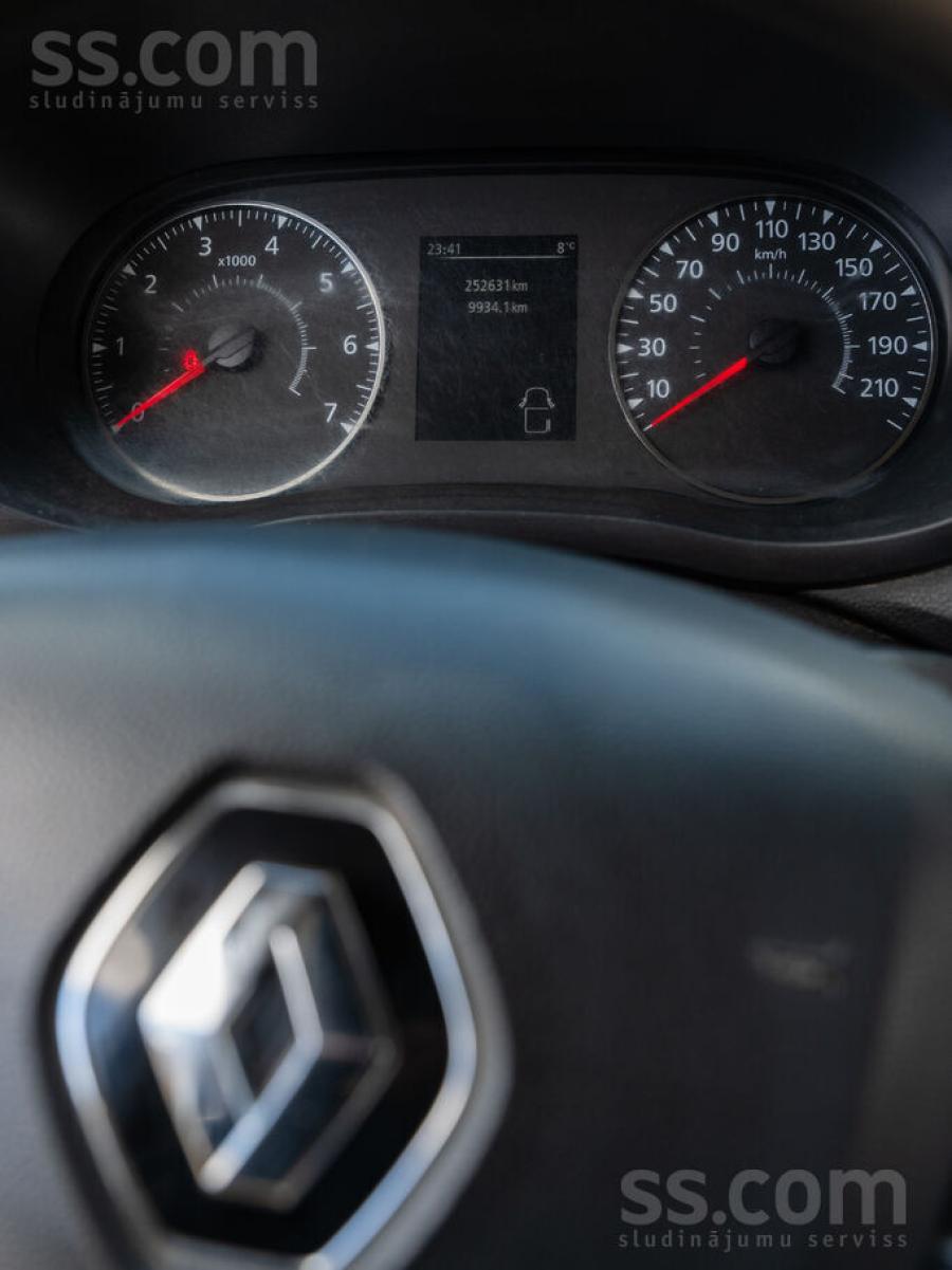 Balts Renault Master 2020 Rīga, ar dzinēja tilpumu 2.30 L un nobraukumu 247 tūkst. km par 15888 €, foto 19 vietnē AUTOMOTO.COM.LV