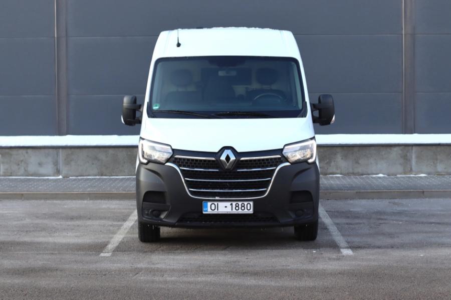 White Renault Master 2020 in Riga, with an engine capacity of 2.30 L and mileage of 63 thousand km for 17980 €, photo 13 on AUTOMOTO.COM.LV