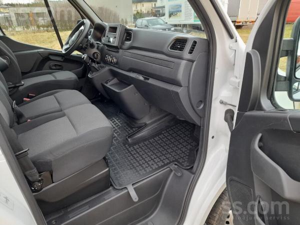 White Renault Master 2020 in Riga, with an engine capacity of 2.30 L and mileage of 57 thousand km for 24500 €, photo 6 on AUTOMOTO.COM.LV