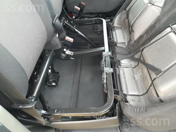 White Renault Master 2020 in Riga, with an engine capacity of 2.30 L and mileage of 57 thousand km for 24500 €, photo 9 on AUTOMOTO.COM.LV