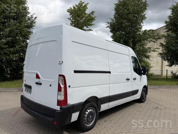 White Renault Master 2020 in Jelgava, with an engine capacity of 2.30 L and mileage of 178 thousand km for 13700 €, photo 6 on AUTOMOTO.COM.LV