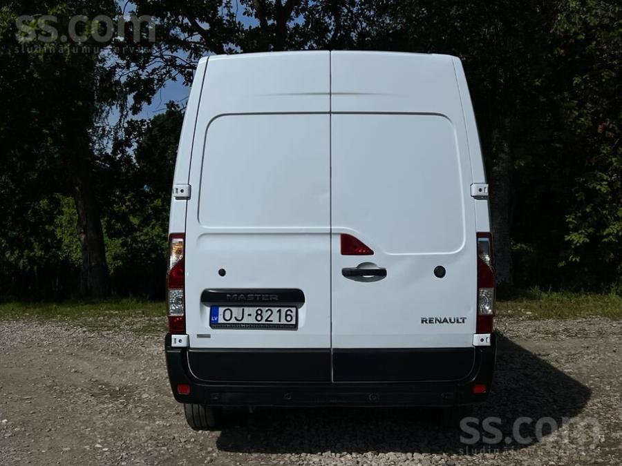White Renault Master 2020 in Riga, with an engine capacity of 2.30 L and mileage of 219 thousand km for 14000 €, photo 6 on AUTOMOTO.COM.LV