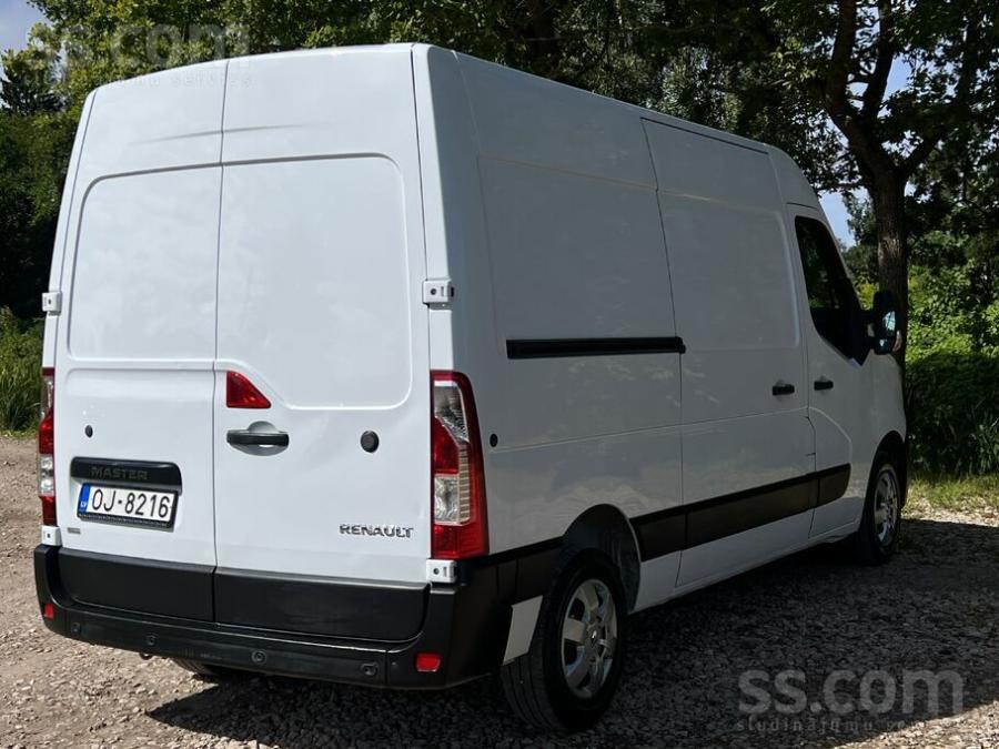 White Renault Master 2020 in Riga, with an engine capacity of 2.30 L and mileage of 219 thousand km for 14000 €, photo 8 on AUTOMOTO.COM.LV
