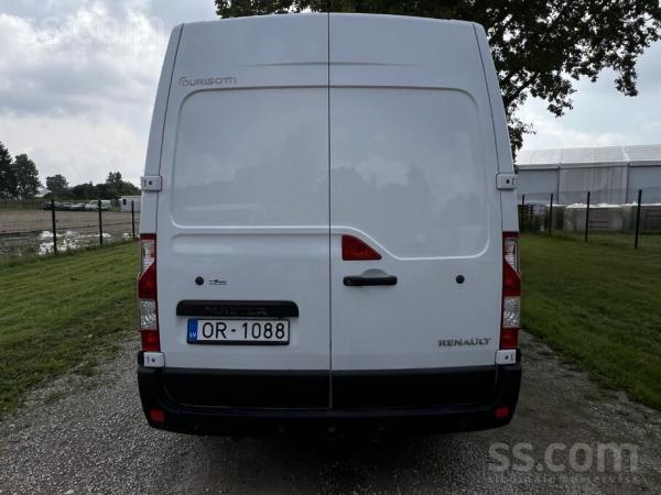 White Renault Master 2020 in Riga, with an engine capacity of 2.30 L and mileage of 258 thousand km for 14990 €, photo 6 on AUTOMOTO.COM.LV