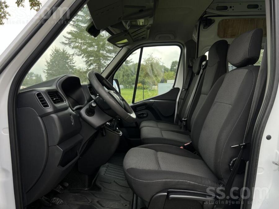 White Renault Master 2020 in Riga, with an engine capacity of 2.30 L and mileage of 258 thousand km for 14990 €, photo 20 on AUTOMOTO.COM.LV