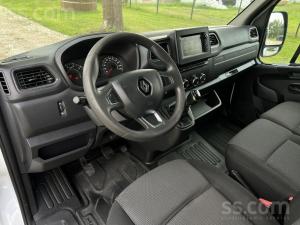 White Renault Master 2020 in Riga, with an engine capacity of 2.30 L and mileage of 258 thousand km for 14990 €, photo 21 on AUTOMOTO.COM.LV