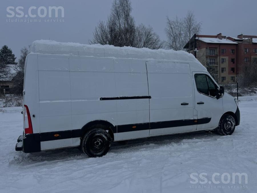 White Renault Master 2021 in Riga, with an engine capacity of 2.30 L and mileage of 379 thousand km for 10770 €, photo 5 on AUTOMOTO.COM.LV