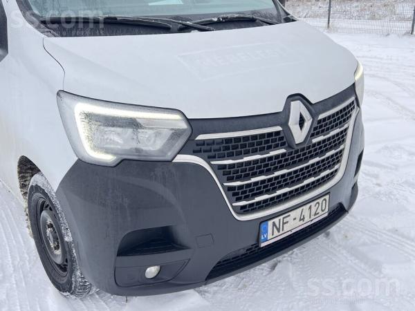 White Renault Master 2021 in Riga, with an engine capacity of 2.30 L and mileage of 379 thousand km for 10770 €, photo 8 on AUTOMOTO.COM.LV