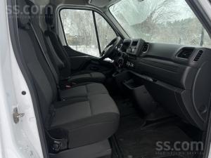 White Renault Master 2021 in Riga, with an engine capacity of 2.30 L and mileage of 379 thousand km for 10770 €, photo 13 on AUTOMOTO.COM.LV