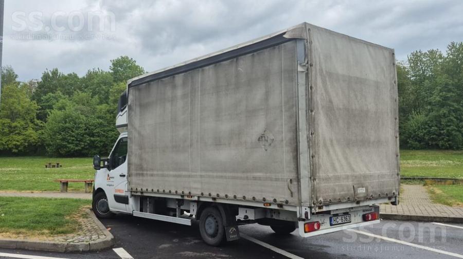 White Renault Master 2021 in Riga, with an engine capacity of 2.30 L and mileage of 500 thousand km for 9200 €, photo 8 on AUTOMOTO.COM.LV