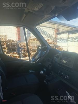 Balts Renault Master 2021 Rīga, ar dzinēja tilpumu 2.30 L un nobraukumu 155 tūkst. km par 24998 €, foto  vietnē AUTOMOTO.COM.LV