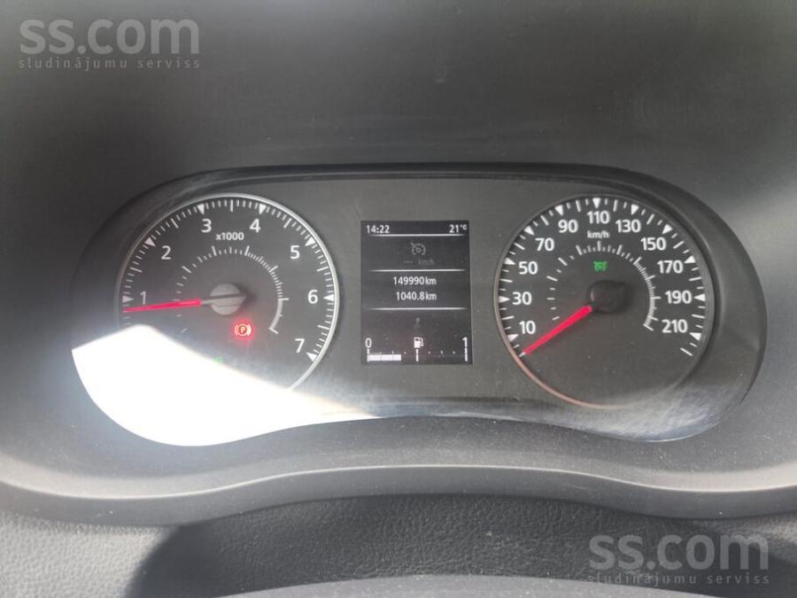White Renault Master 2021 in Riga, with an engine capacity of 2.30 L and mileage of 150 thousand km for 14100 €, photo 8 on AUTOMOTO.COM.LV