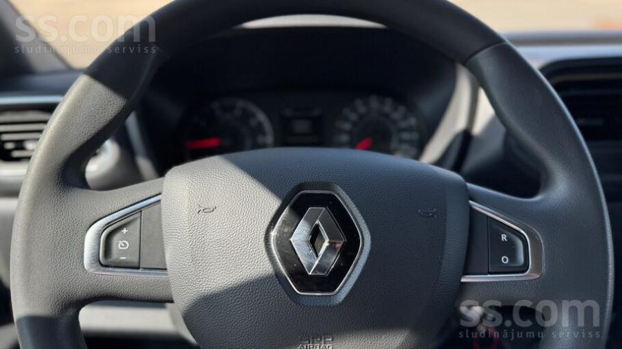 White Renault Master 2021 in Riga, with an engine capacity of 2.30 L and mileage of 170 thousand km for 13990 €, photo 12 on AUTOMOTO.COM.LV
