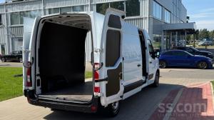 White Renault Master 2021 in Riga, with an engine capacity of 2.30 L and mileage of 170 thousand km for 13990 €, photo 17 on AUTOMOTO.COM.LV