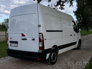 White Renault Master 2021 in Riga, with an engine capacity of 2.30 L and mileage of 178 thousand km for 14520 €, photo 6 on AUTOMOTO.COM.LV