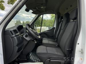 White Renault Master 2021 in Riga, with an engine capacity of 2.30 L and mileage of 178 thousand km for 14520 €, photo 17 on AUTOMOTO.COM.LV