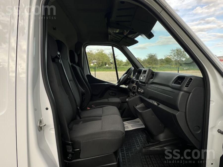 White Renault Master 2021 in Riga, with an engine capacity of 2.30 L and mileage of 178 thousand km for 14520 €, photo 19 on AUTOMOTO.COM.LV