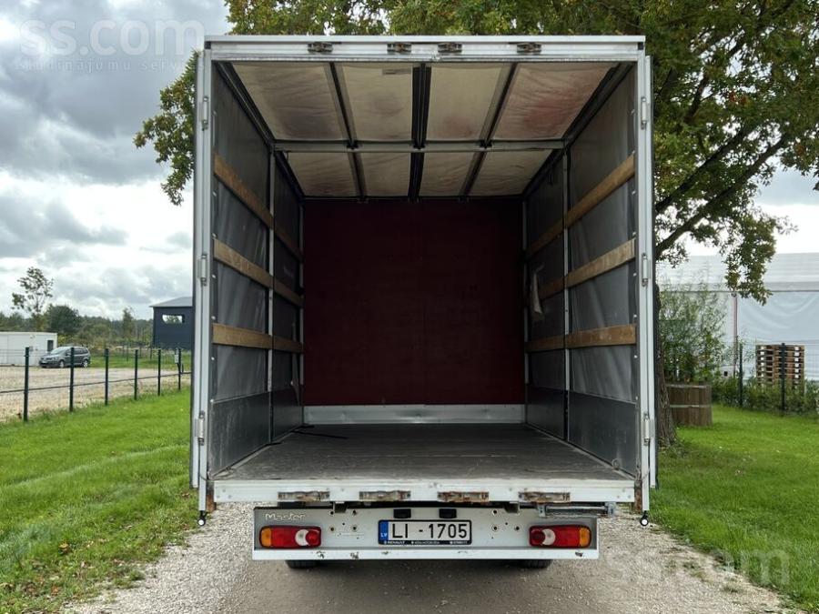 White Renault Master 2021 in Riga, with an engine capacity of 2.30 L and mileage of 178 thousand km for 18150 €, photo 12 on AUTOMOTO.COM.LV