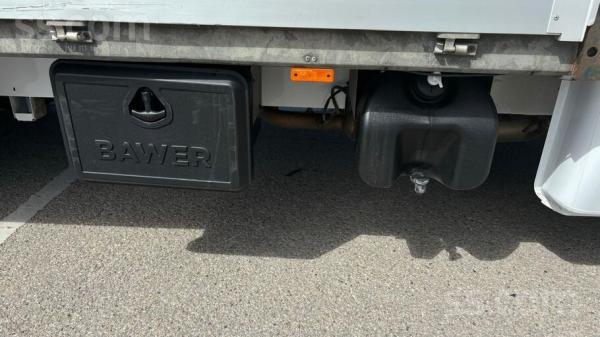 White Renault Master 2021 in Ogre, with an engine capacity of 2.30 L and mileage of 257 thousand km for 20000 €, photo 10 on AUTOMOTO.COM.LV