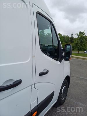 White Renault Master 2022 in Riga, with an engine capacity of 2.30 L and mileage of 338 thousand km for 14000 €, photo 6 on AUTOMOTO.COM.LV
