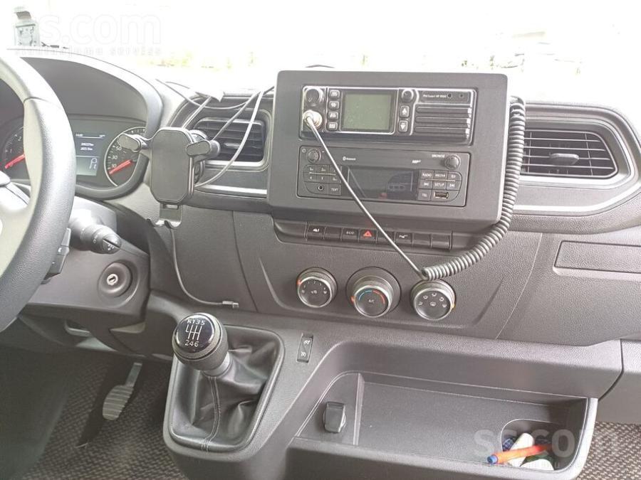 White Renault Master 2022 in Riga, with an engine capacity of 2.30 L and mileage of 338 thousand km for 14000 €, photo 9 on AUTOMOTO.COM.LV
