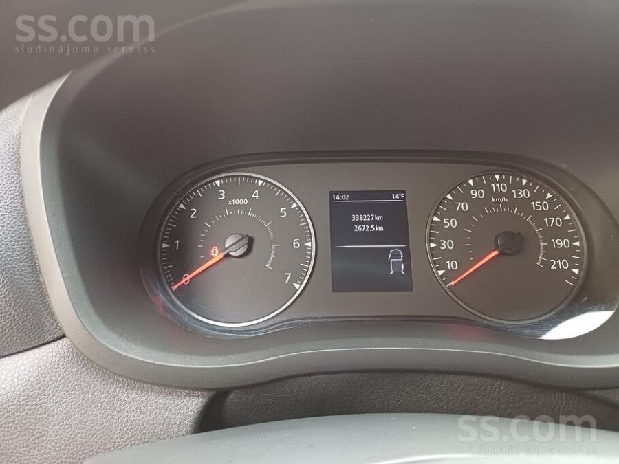 White Renault Master 2022 in Riga, with an engine capacity of 2.30 L and mileage of 338 thousand km for 14000 €, photo 11 on AUTOMOTO.COM.LV