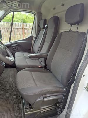 White Renault Master 2022 in Riga, with an engine capacity of 2.30 L and mileage of 338 thousand km for 14000 €, photo 12 on AUTOMOTO.COM.LV