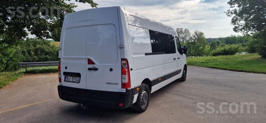 White Renault Master 2022 in Riga, with an engine capacity of 2.30 L and mileage of 390 thousand km for 36900 €, photo 3 on AUTOMOTO.COM.LV
