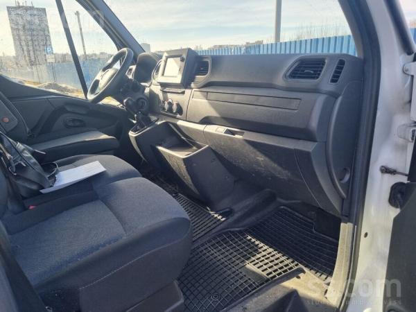 Balts Renault Master 2022 Rīga, ar dzinēja tilpumu 2.30 L un nobraukumu 190 tūkst. km par 13900 €, foto 7 vietnē AUTOMOTO.COM.LV