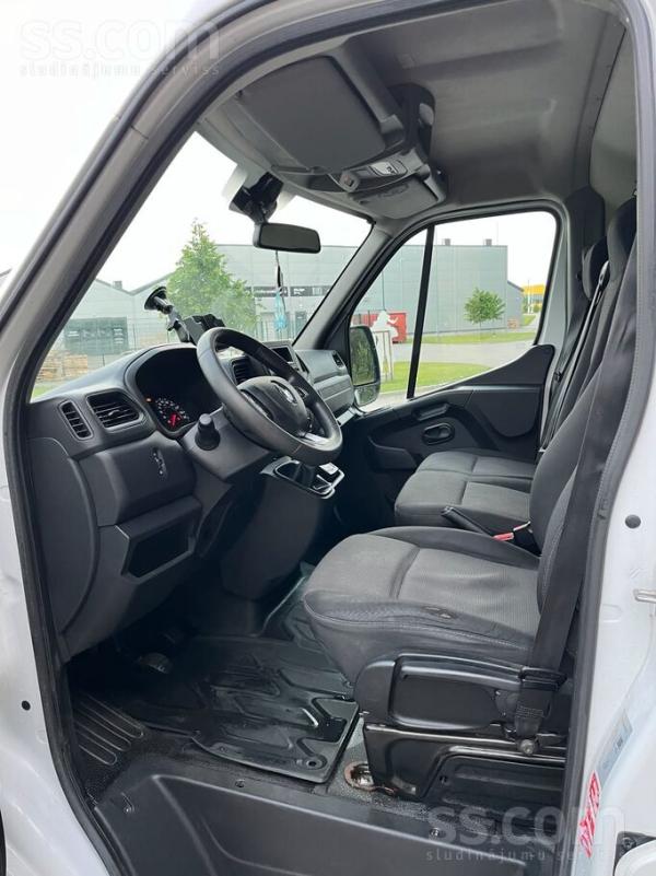 Balts Renault Master 2022 Rīga, ar dzinēja tilpumu 2.30 L un nobraukumu 160 tūkst. km par 19800 €, foto 5 vietnē AUTOMOTO.COM.LV