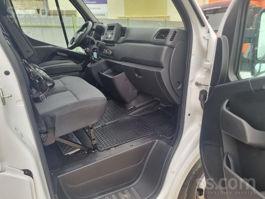 White Renault Master 2022 in Riga, with an engine capacity of 2.30 L and mileage of 82 thousand km for 28900 €, photo 8 on AUTOMOTO.COM.LV