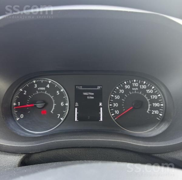 White Renault Master 2022 in Riga, with an engine capacity of 2.30 L and mileage of 168 thousand km for 17900 €, photo 9 on AUTOMOTO.COM.LV