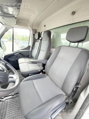 White Renault Master 2022 in Riga, with an engine capacity of 2.30 L and mileage of 168 thousand km for 17900 €, photo 11 on AUTOMOTO.COM.LV