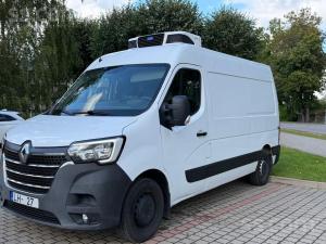 White Renault Master 2022 in Riga, with an engine capacity of 2.20 L and mileage of 154 thousand km for 19500 €, photo 6 on AUTOMOTO.COM.LV