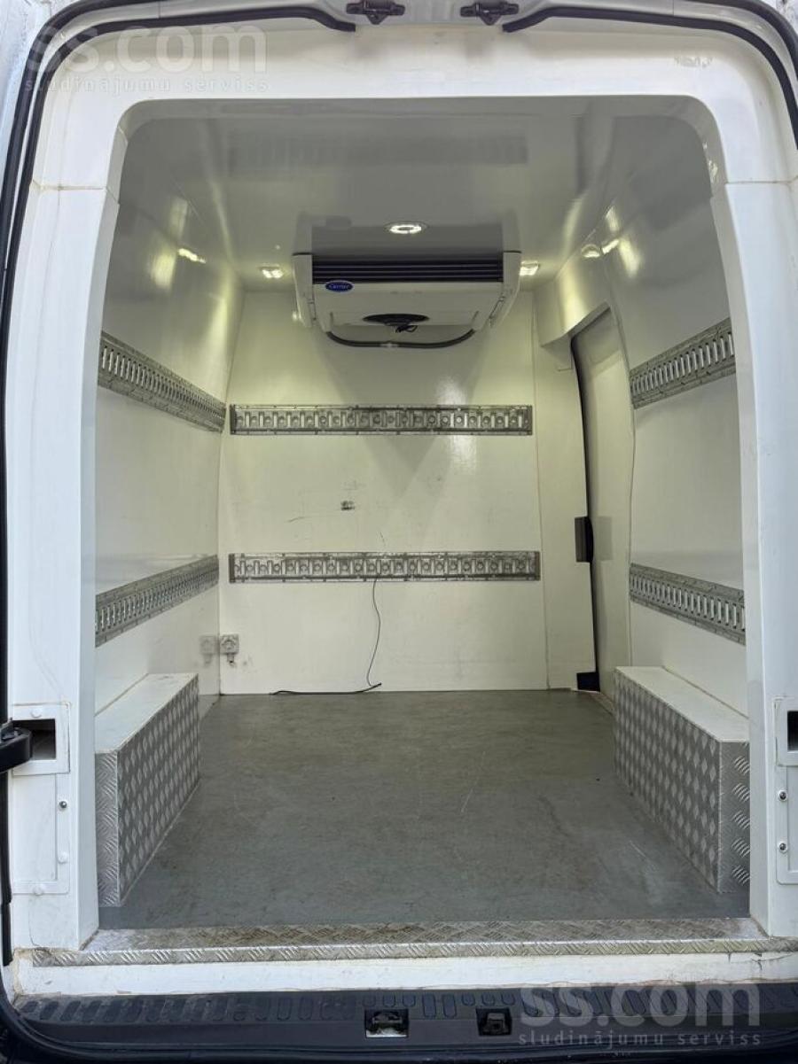 White Renault Master 2022 in Riga, with an engine capacity of 2.20 L and mileage of 154 thousand km for 19500 €, photo 10 on AUTOMOTO.COM.LV