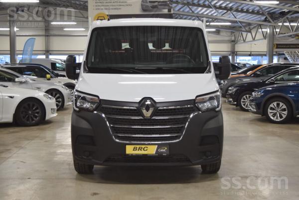 White Renault Master 2023 in Riga, with an engine capacity of 2.30 L and mileage of 104 thousand km for 27900 €, photo 6 on AUTOMOTO.COM.LV