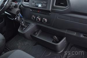 White Renault Master 2023 in Riga, with an engine capacity of 2.30 L and mileage of 104 thousand km for 26900 €, photo 6 on AUTOMOTO.COM.LV