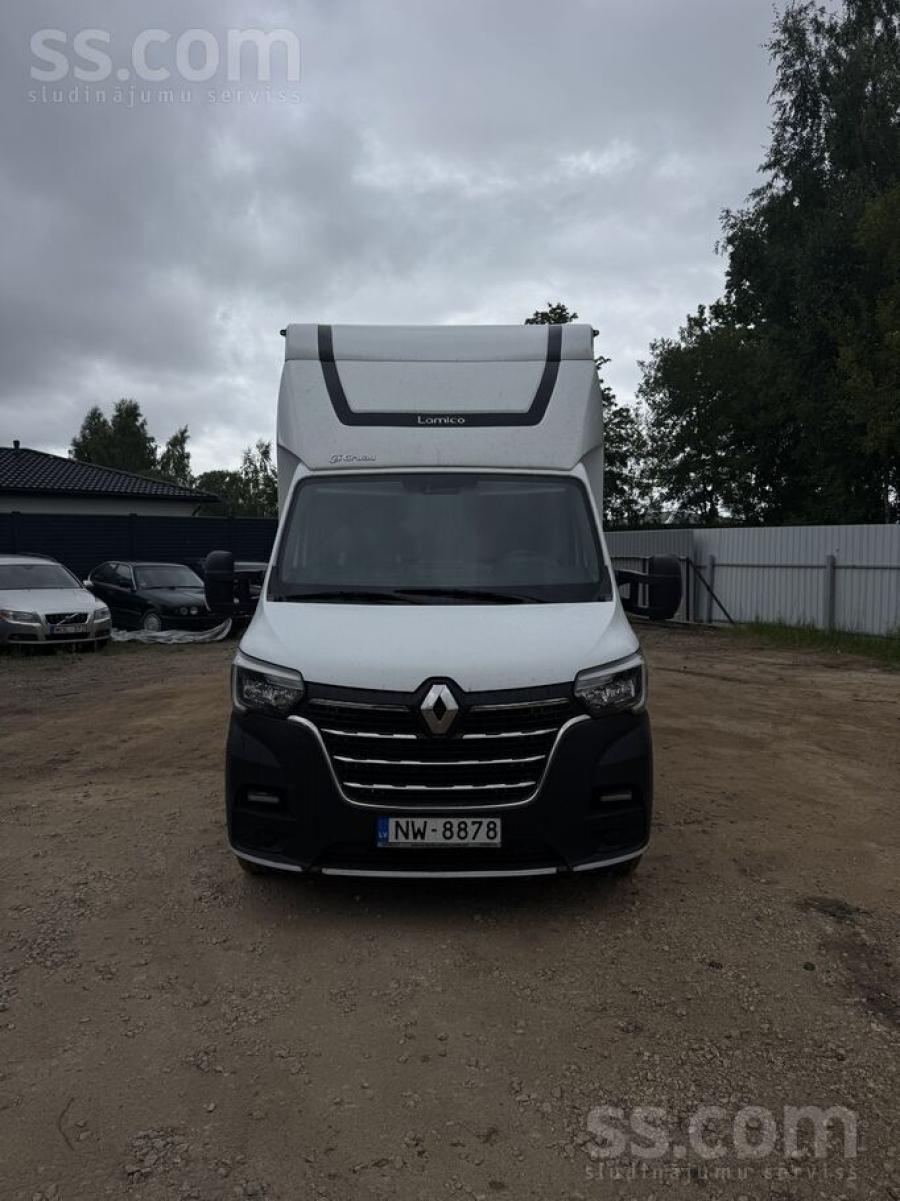 White Renault Master 2023 in Rezekne, with an engine capacity of 2.40 L and mileage of 223 thousand km for 32000 €, photo 1 on AUTOMOTO.COM.LV