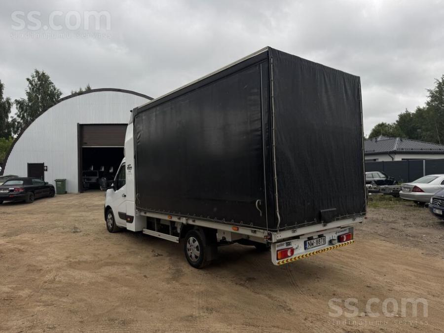 White Renault Master 2023 in Rezekne, with an engine capacity of 2.40 L and mileage of 223 thousand km for 32000 €, photo 5 on AUTOMOTO.COM.LV