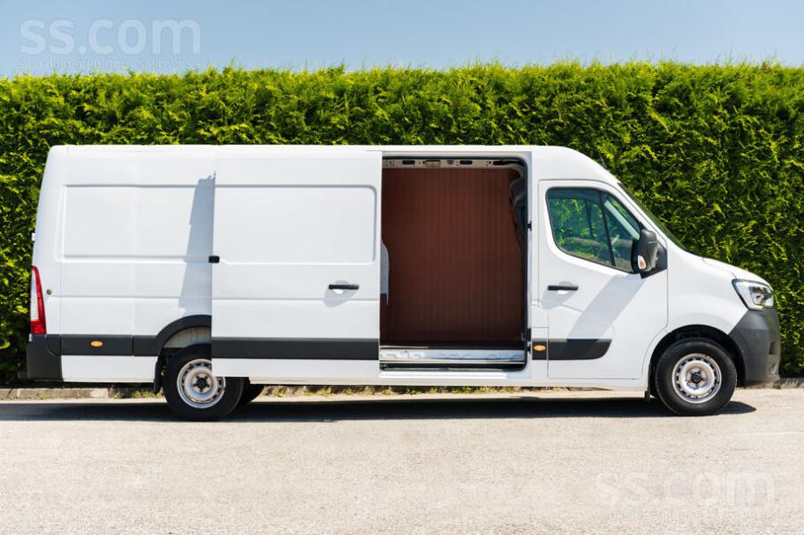 White Renault Master 2023 in Riga, with an engine capacity of 2.30 L and mileage of 83 thousand km for 24900 €, photo 7 on AUTOMOTO.COM.LV
