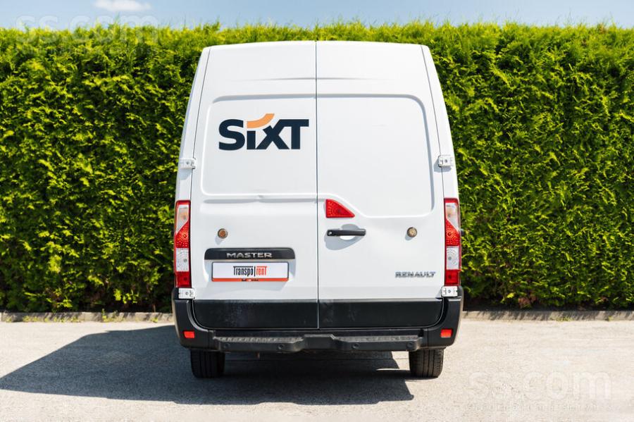 White Renault Master 2023 in Riga, with an engine capacity of 2.30 L and mileage of 83 thousand km for 24900 €, photo 9 on AUTOMOTO.COM.LV