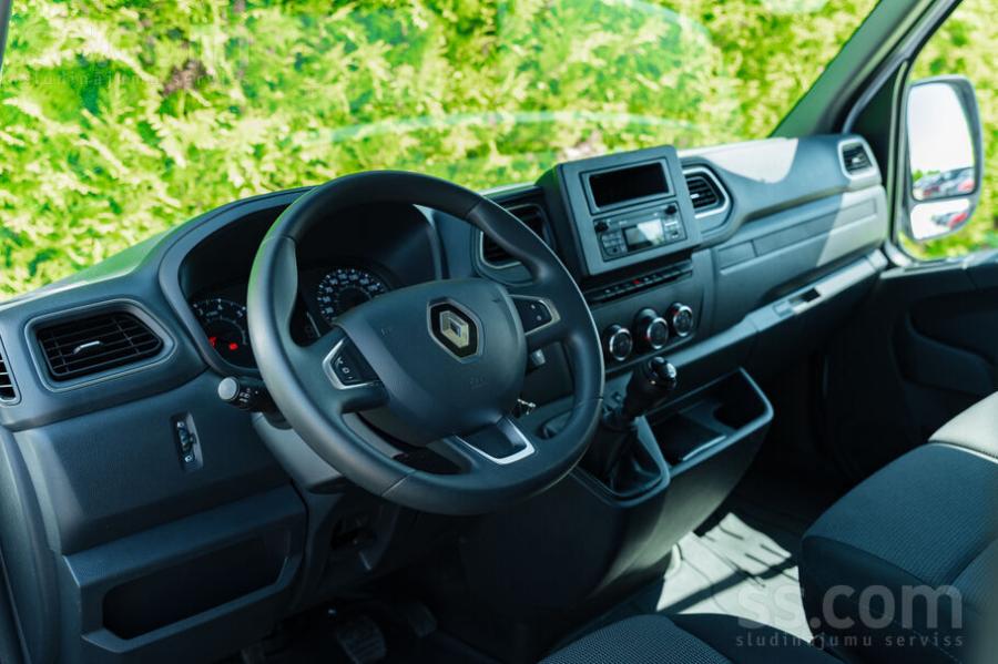 White Renault Master 2023 in Riga, with an engine capacity of 2.30 L and mileage of 83 thousand km for 24900 €, photo 12 on AUTOMOTO.COM.LV