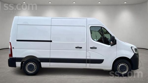 White Renault Master 2023 in Riga, with an engine capacity of 2.30 L and mileage of 150 thousand km for 18785 €, photo 8 on AUTOMOTO.COM.LV