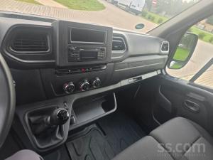 White Renault Master 2023 in Riga, with an engine capacity of 2.30 L and mileage of 413 thousand km for 15000 €, photo 8 on AUTOMOTO.COM.LV