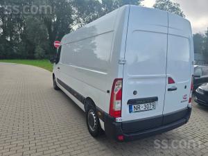 White Renault Master 2023 in Riga, with an engine capacity of 2.30 L and mileage of 336 thousand km for 19000 €, photo 3 on AUTOMOTO.COM.LV