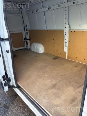Balts Renault Master 2023 Rīga, ar dzinēja tilpumu 2.30 L un nobraukumu 109 tūkst. km par 18200 €, foto 9 vietnē AUTOMOTO.COM.LV