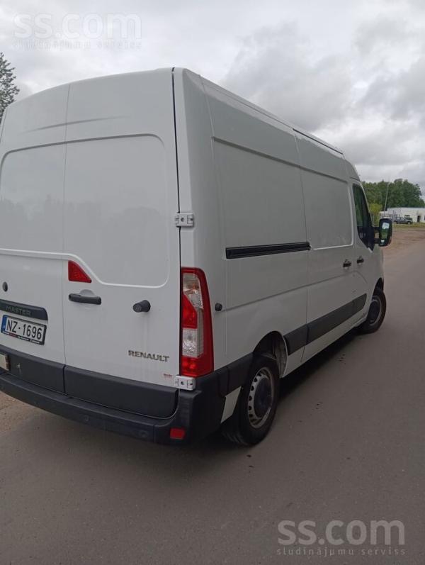 Balts Renault Master 2024 Daugavpils, ar dzinēja tilpumu 2.30 L un nobraukumu 42 tūkst. km par 25000 €, foto 4 vietnē AUTOMOTO.COM.LV