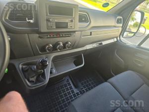 White Renault Master 2024 in Riga, with an engine capacity of 2.30 L and mileage of 377 thousand km for 18000 €, photo 8 on AUTOMOTO.COM.LV